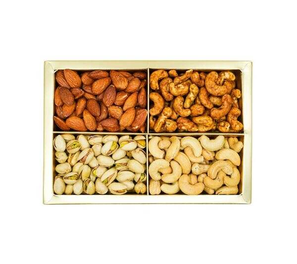 Premium Nuts Roasted Gift Box (Large) - NutsArabia